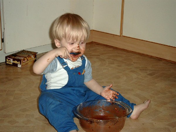 Billedtråd: Kom med billeder af jeres børn der spiser!